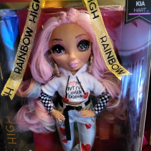 Rainbow High | Toys | Rainbow High Kia Hart Special Edition Fashion ...